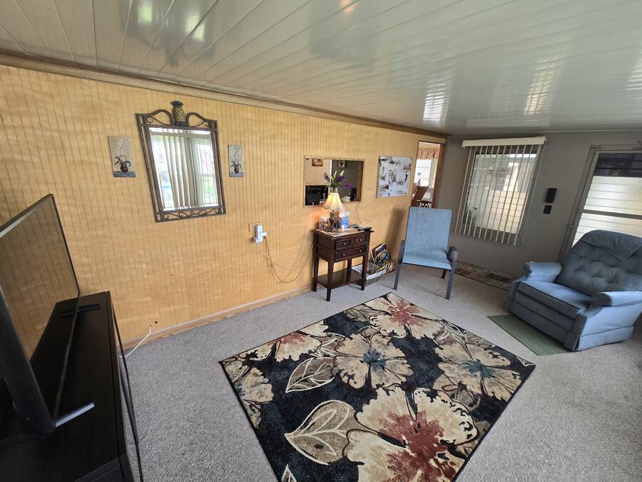 For Sale- 9 Lakeview Dr, Palmetto, FL 34221 | Single Wide, 2 Bed, 1 ...