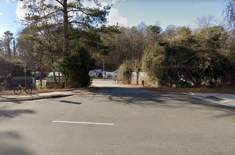 Rocky Brook Mobile Home Park | 500 S Greenboro St, Carrboro, NC 27510 ...