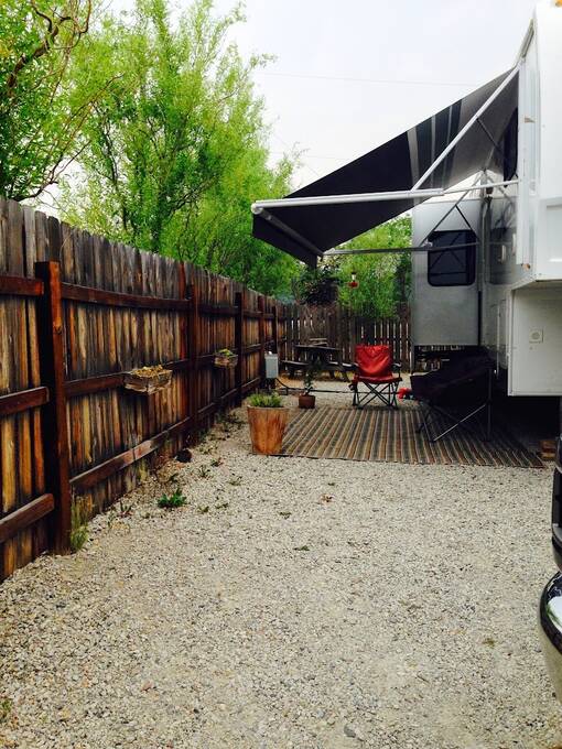 Kelowna RV Park | 3790 Casorso Rd, Kelowna, BC V1W 4M7 | MHBO.com