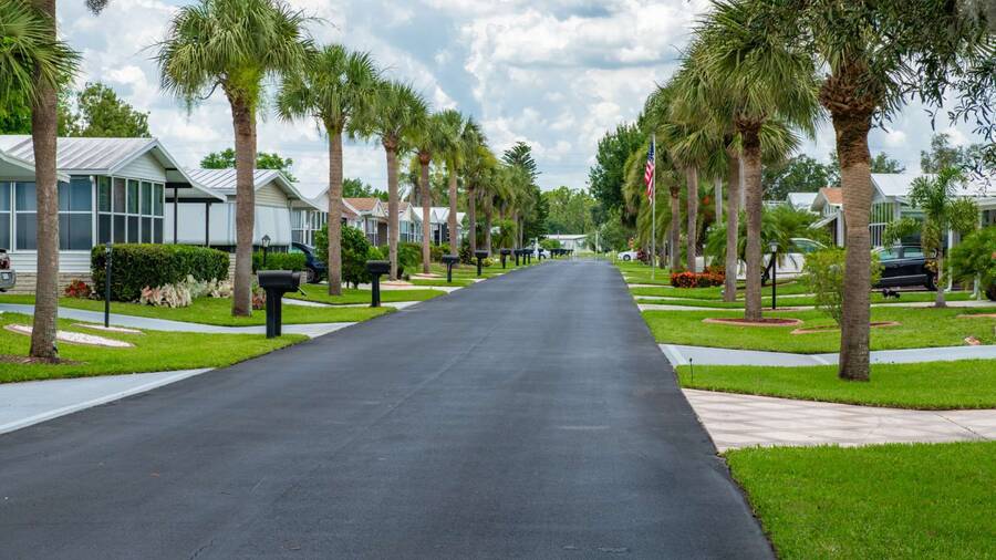 Buttonwood Bay RV Resort| 12 Homes Available | 10001 U.S. 27 South ...