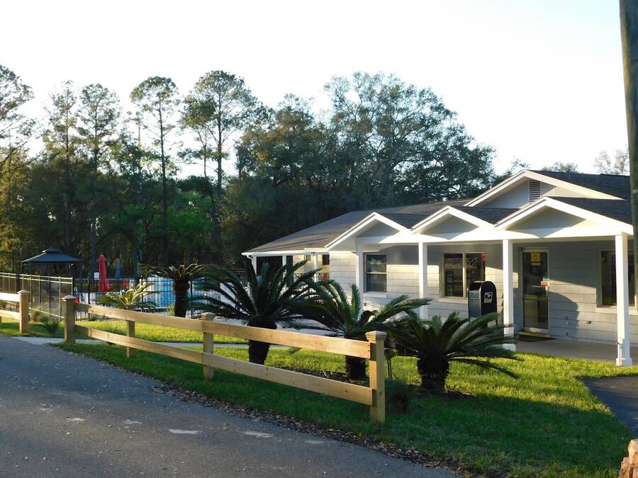 Blue Parrot RV Resort| 4 Homes Available | 40840 County Road 25, Lady ...