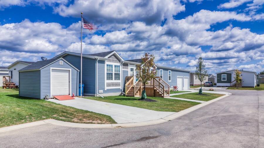 Cider Mill Crossings| 5 Homes Available | 9900 Townsquare Boulevard ...
