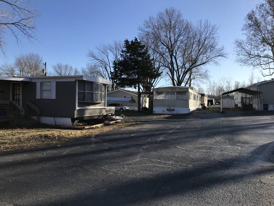 Valley View Village | 4901 South Valley View Road, Blue Springs, MO ...