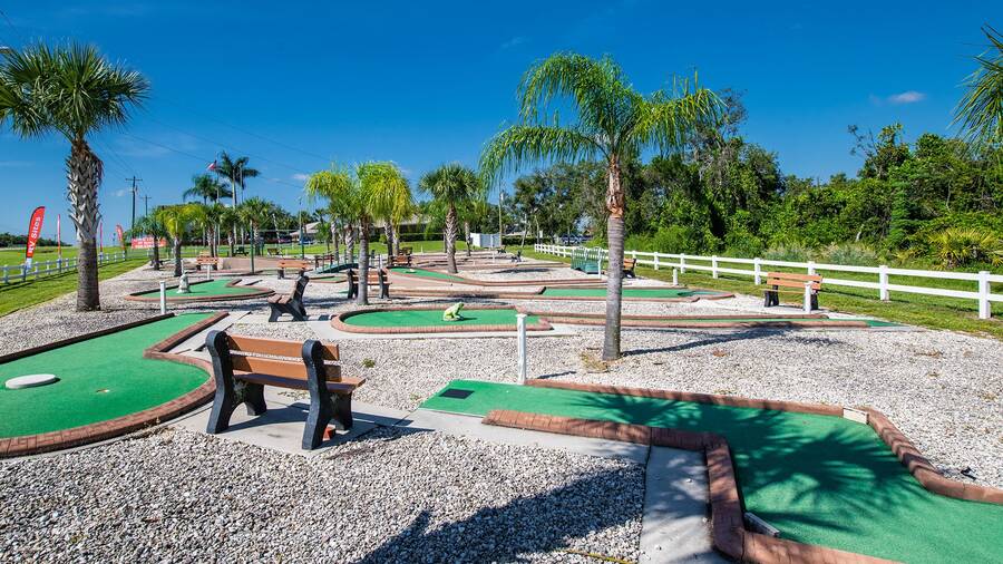 Buttonwood Bay RV Resort| 12 Homes Available | 10001 U.S. 27 South ...