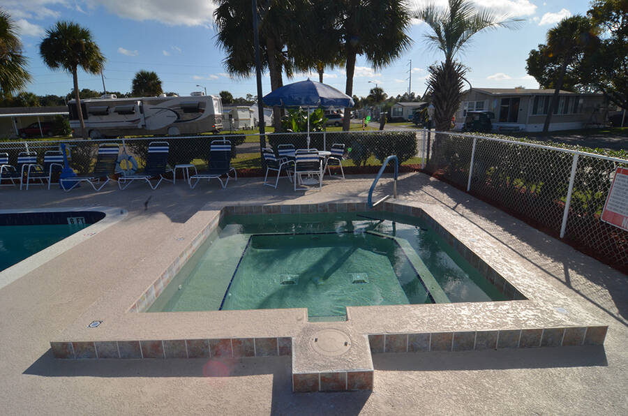 Southern Palms RV Resort| 5 Homes Available | One Avocado Lane, Eustis ...
