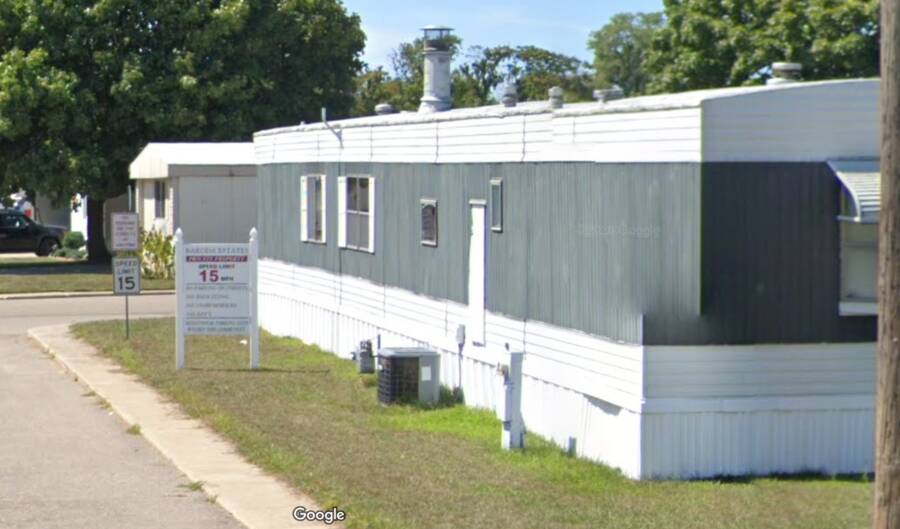 Baroda Estates | 8836 Stevensville Baroda Road, Baroda, MI 49101 | MHBO.com