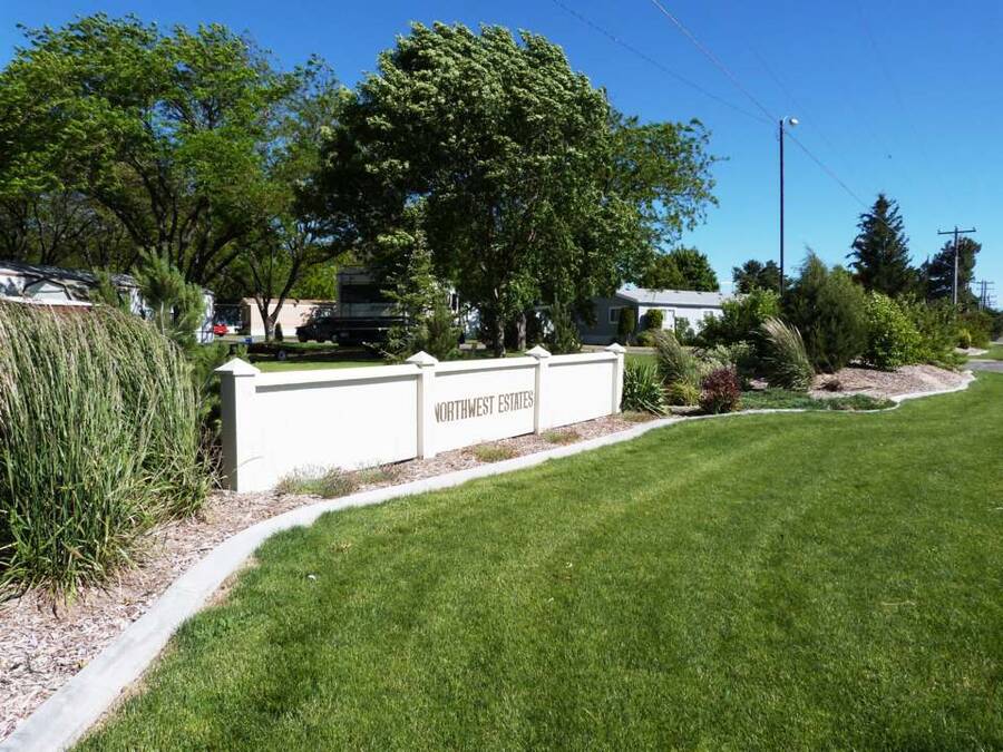 Northwest Estates | 333 Rockcreek Road, Hansen, ID 83334 | MHBO.com